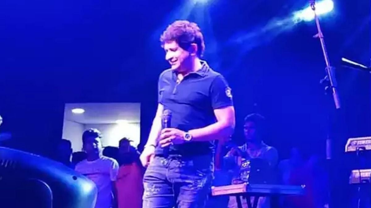 KK Last Performance Song Video | केके यांचा तो Video पाहून चाहते भावूक