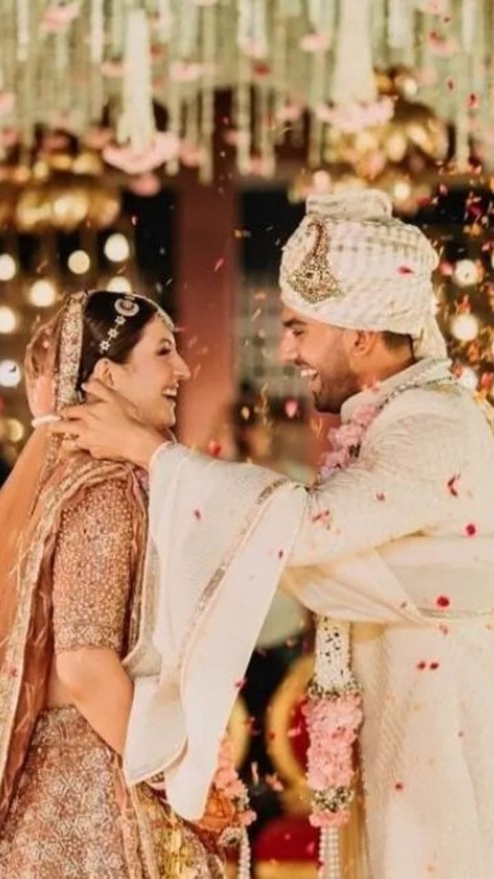 Deepak Chahar Wedding Pictures | क्रिकेटपटू दीपक चहर अडकला लग्नबेडीत ...