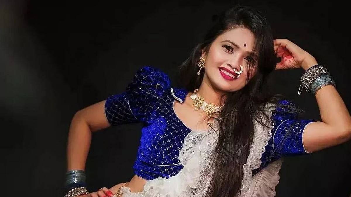 गौतमी पाटीलने कार्यक्रम मधेच थांबवला, तरुणाच्या कृत्याने आयोजक हैराण ...