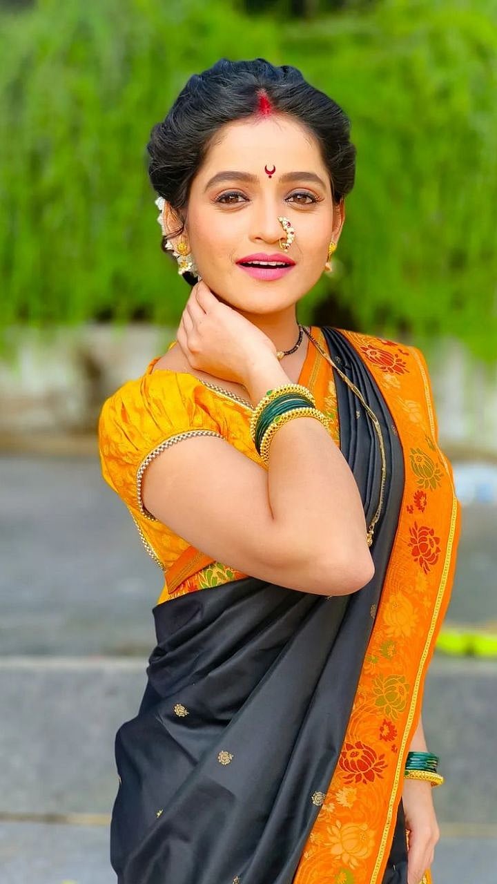 Sharayu sonawane Photos | 'पिंकीचा विजय असो' फेम शरयूचं साडीतील निखळ ...
