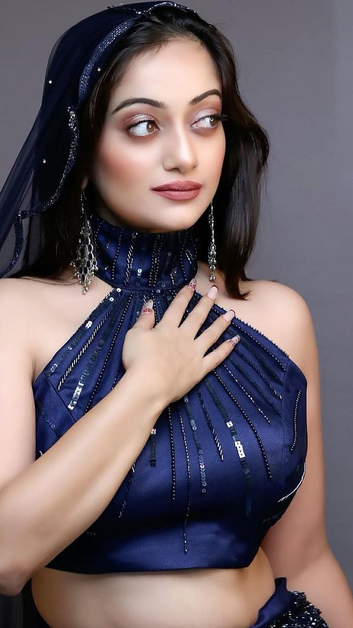 Mansi Naik| 'प्रेम बीम काय नाय बरं का'...मानसी नाईकच्या 'एकदम कडक ...