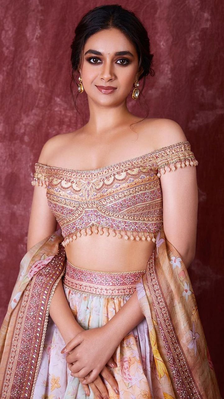 काळजात वाजली ही रिंग तिच्या पिरमाची, मनाला काही सुचना |Keerthy Suresh New Instagram Post | Saam Tv