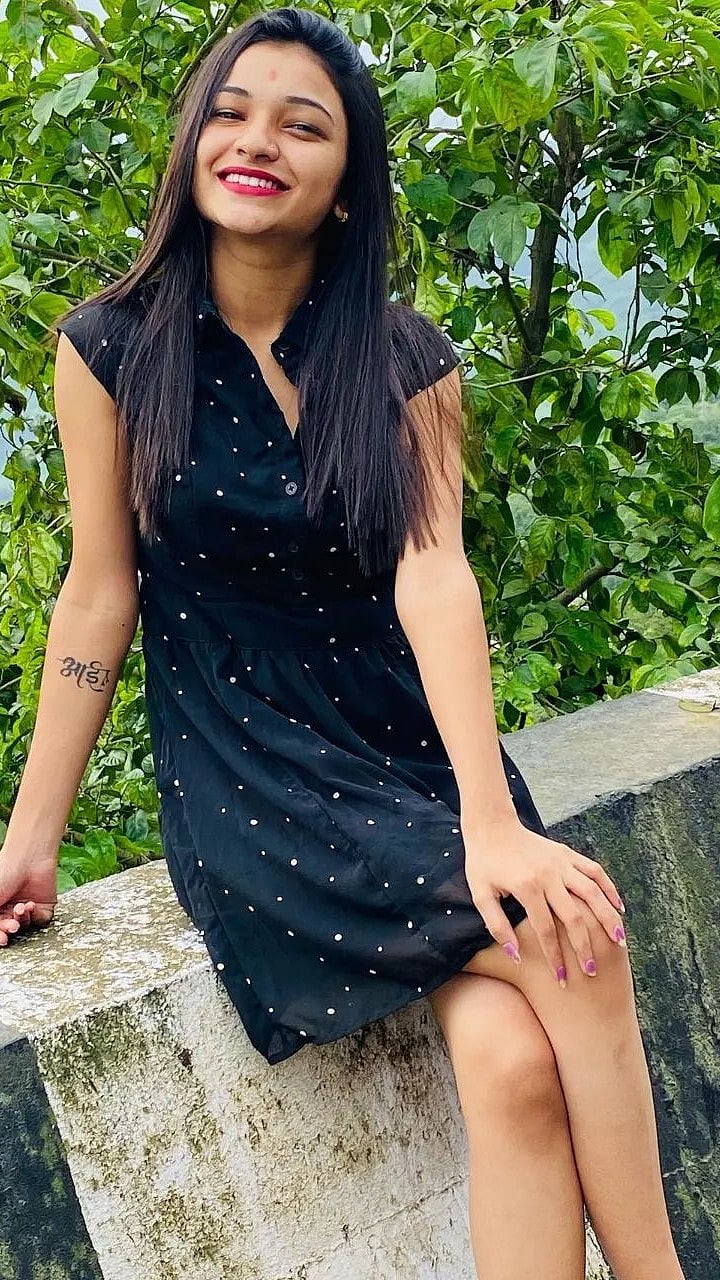 Radha Patil Mumbaikar | लावणी डान्सर राधाची निराळी अदा: radha patil ...