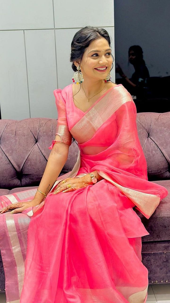 Hindavi Patil: झुमकावाली ही पोर चालली कुठं...? |hindavi patil marathi ...