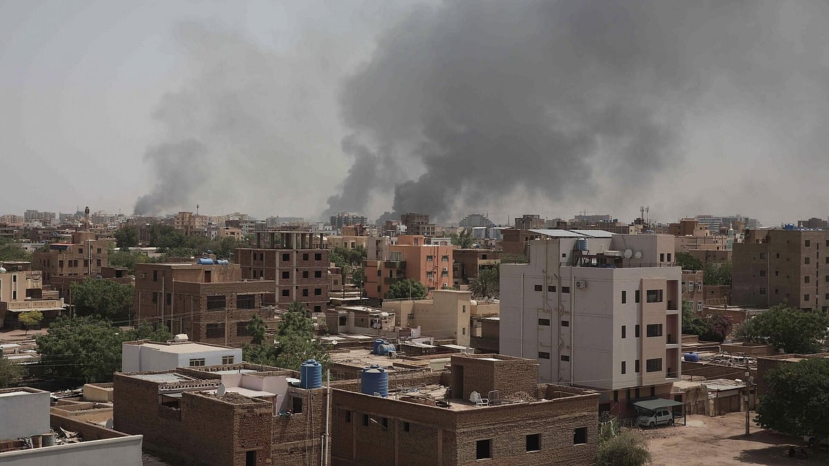 السودان احتدام القتال في الخرطوم والجيش يستقدم تعزيزات إلى العاصمة