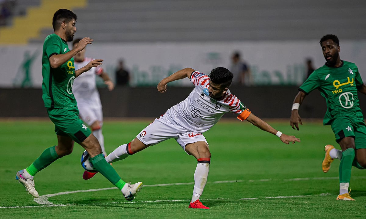 كأس خادم الحرمين الشريفين النجمة يفجّرها ويرمي بالرائد خارج المسابقة