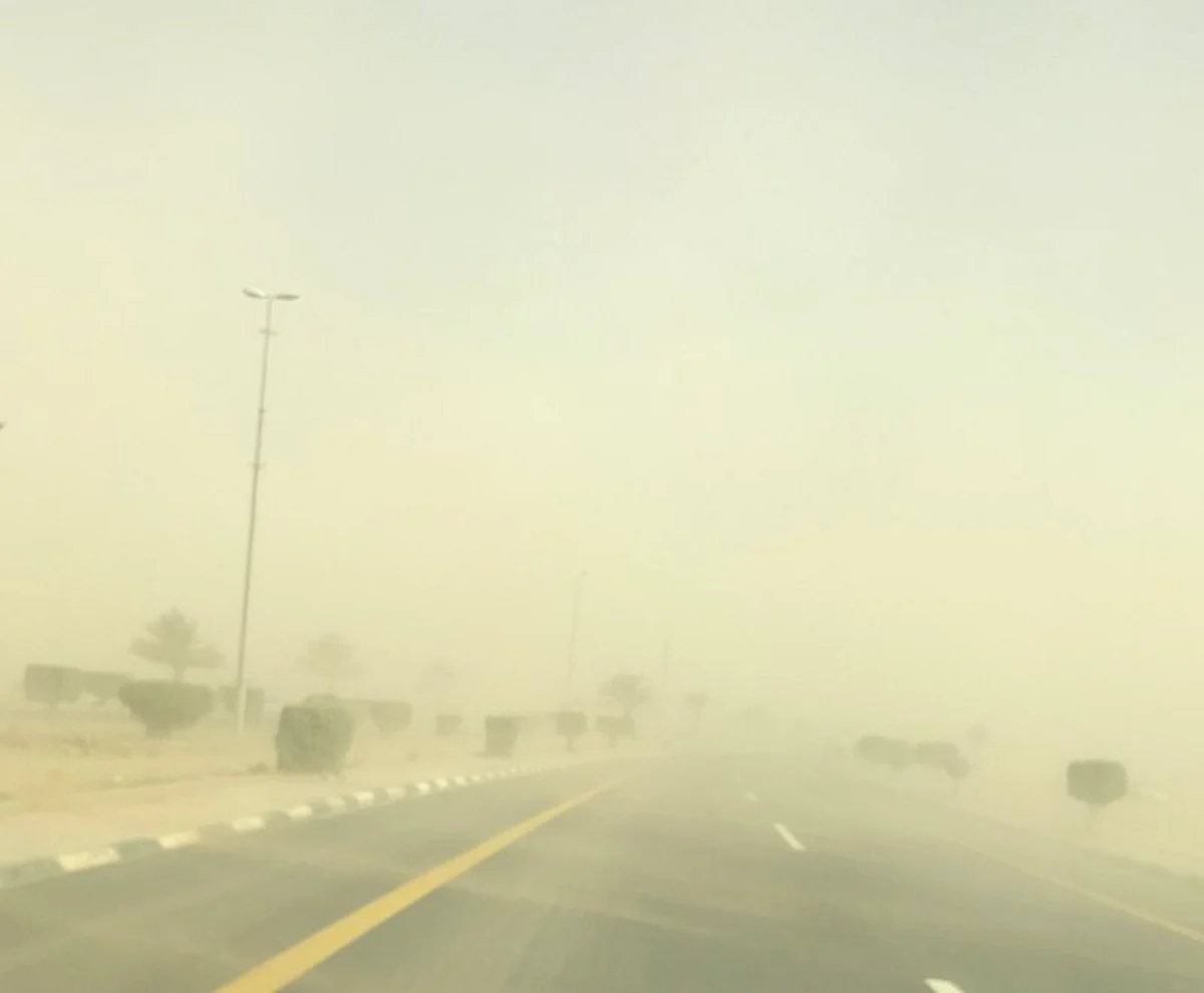 الأرصاد رياح مغبرة سرعتها أكثر من 55 كم 4 مناطق تنعدم فيها الرؤية