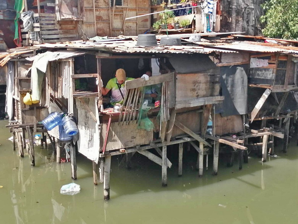 Beating floods: Clearing the path in Parian