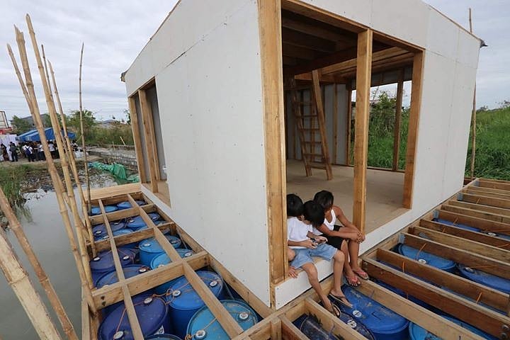Group launches ‘floating house’
