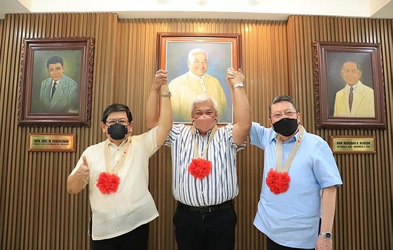 Restored former Angeles City mayors' portraits unveiled
