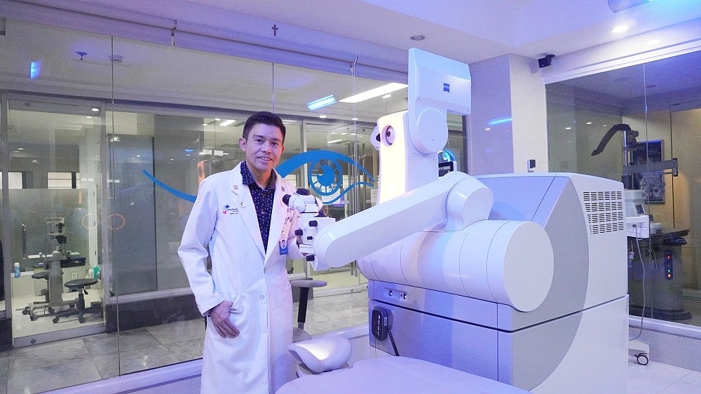 CebuDoc acquires new refractive machine, first in Southeast Asia