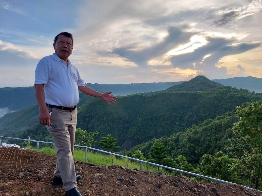 Tuburan 360 CAFÉ: Enjoying the View from the Top