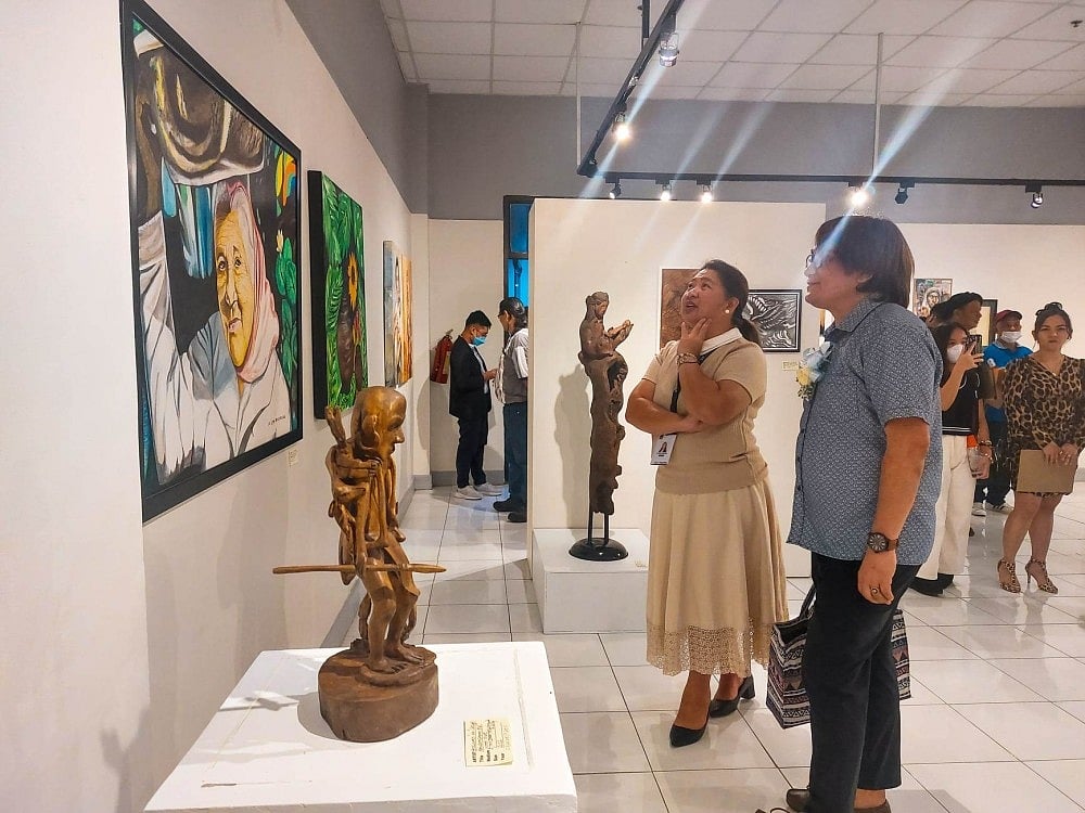 'Bahandi,' a collaborative art exhibit of 14 visual artists
