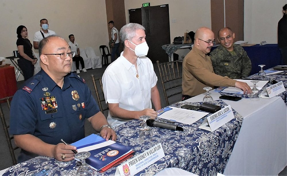 PNP, Army waiting for Comelec to determine watchlist areas, hotspots in ...