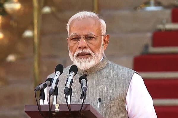 ‘Main Narendra Damodardas Modi Ishwar Ki Shapath Leta Hoon...’: PM Modi ...
