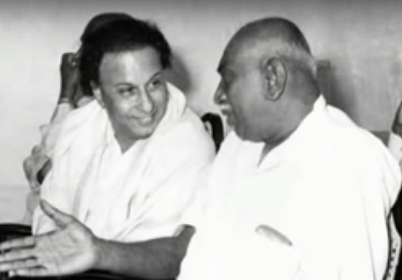 TN Elections: Which Alliance Can SalvageThe Legacy Of MGR And Kamaraj?
