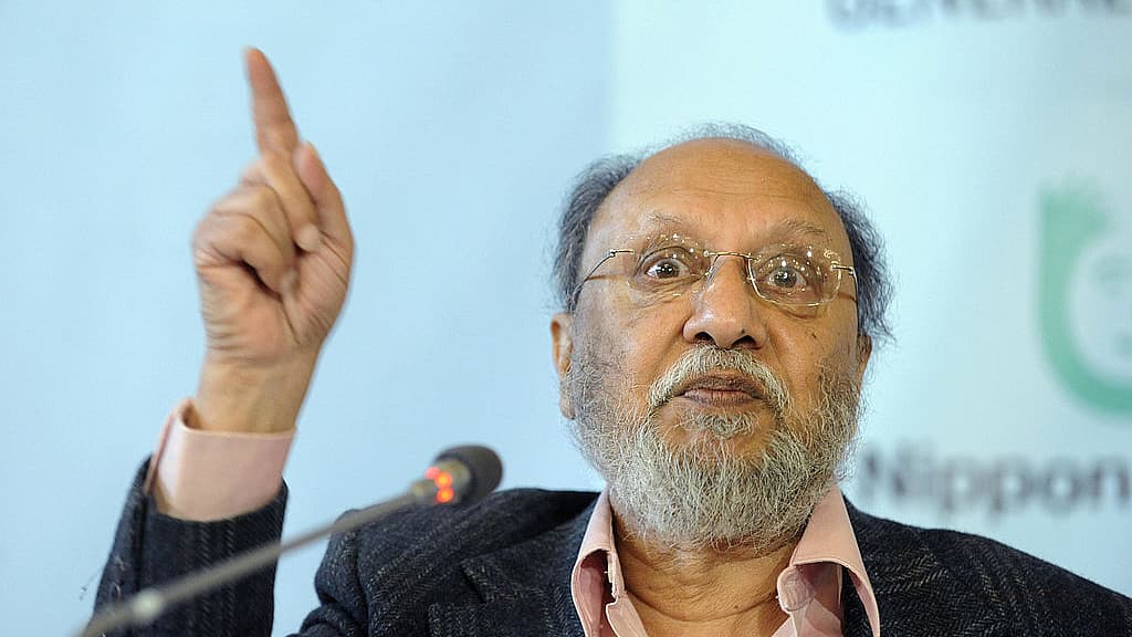 Lies, Lies, And Utter Lies Of Ashis Nandy