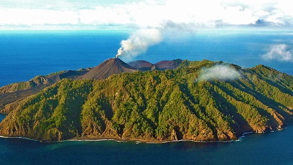 India’s Only Live Volcano, Located In Andaman and Nicobar Islands, Is ...