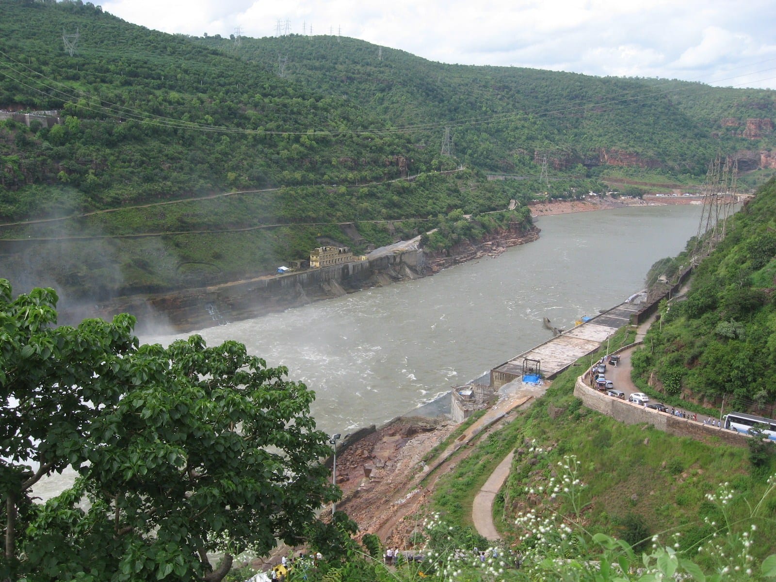 Trilinga Desa: The Telugu States’ Tryst With The Divine