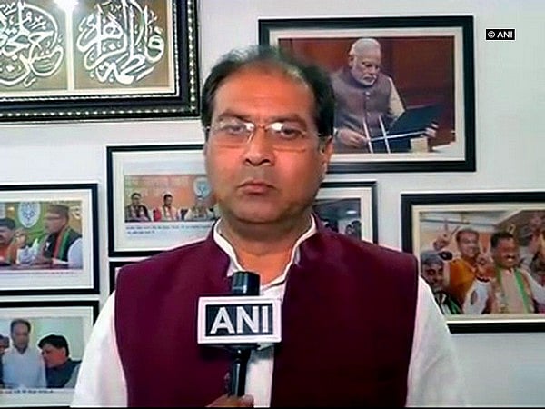 Uttar Pradesh Minister Mohsin Raza Urges Rich Muslims To Spare Haj ...