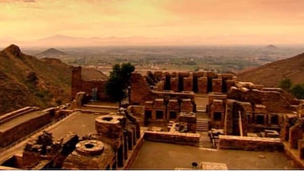 Harappan Discovery: For The First Time, Joint Burial Of Couple Found In ...