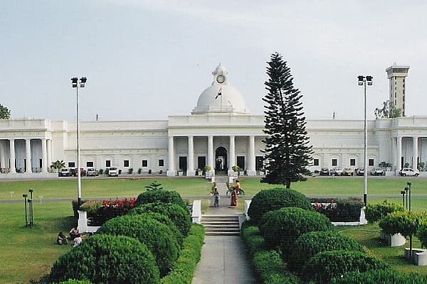 IIT Roorkee Researchers Make Big Breakthrough To Treat Chikungunya Via ...