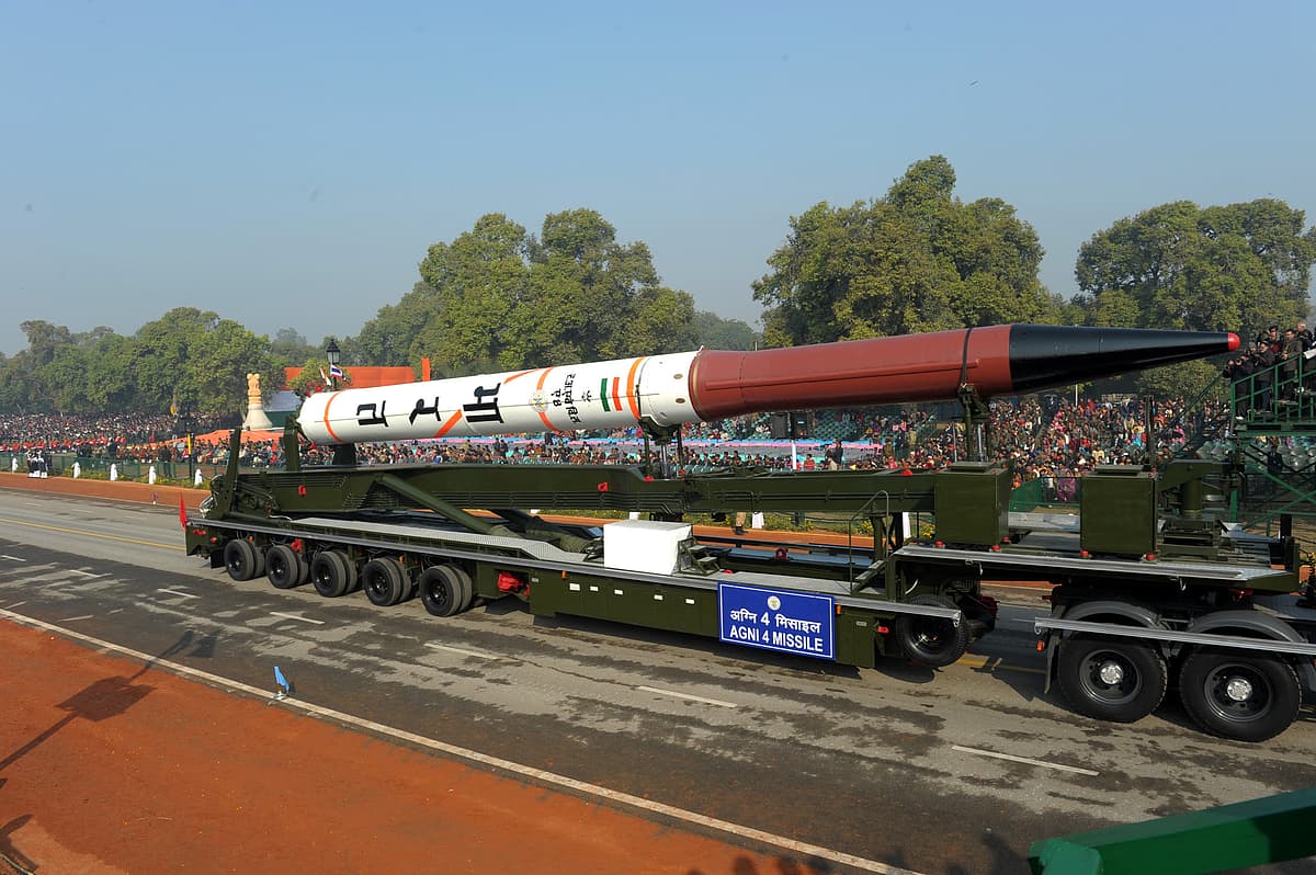 India Successfully Test-Fires Nuclear Capable Agni-IV Ballistic Missile ...