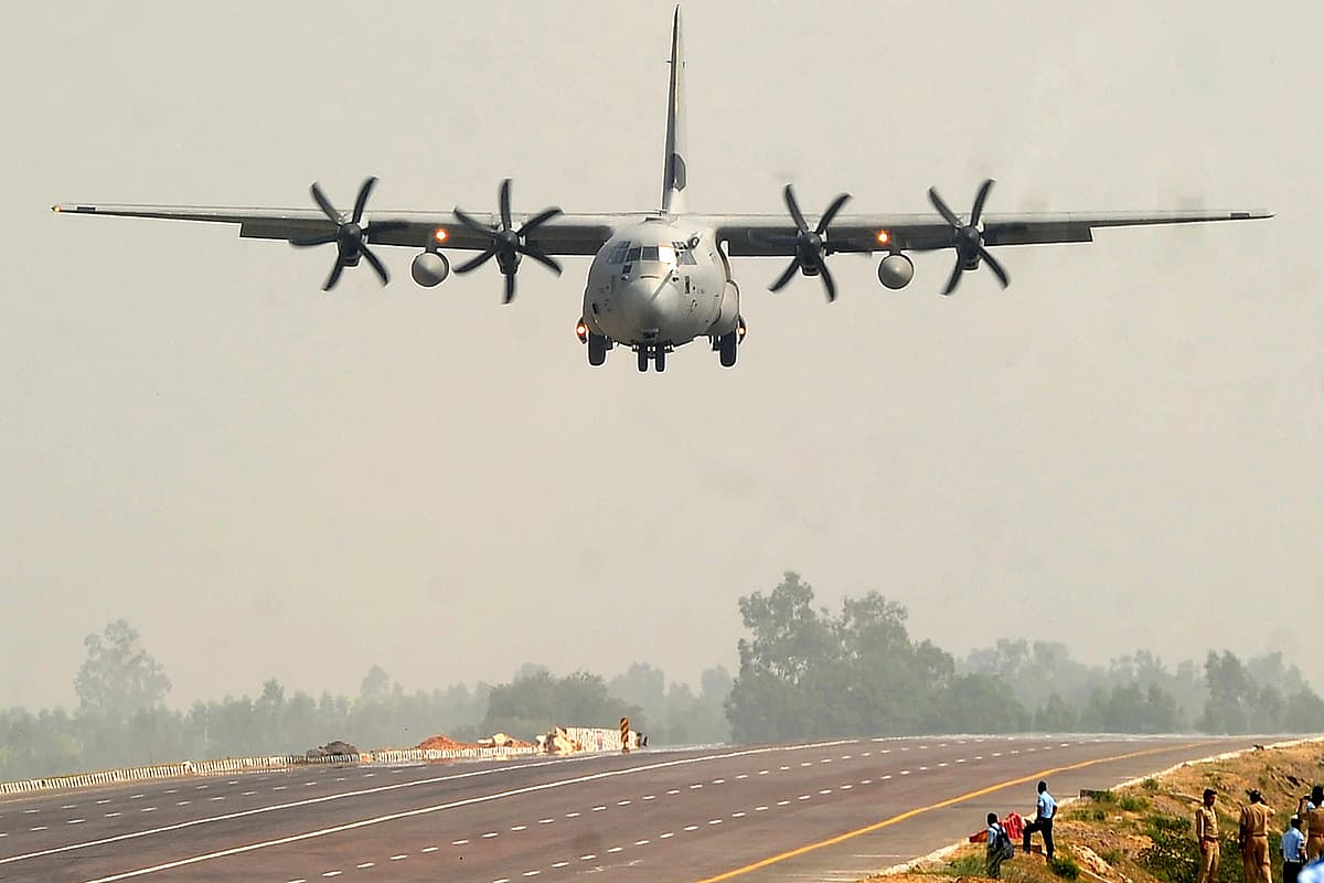 Indian Air Force To Induct Indigenous Fiberglass Mats For Quick Repair ...