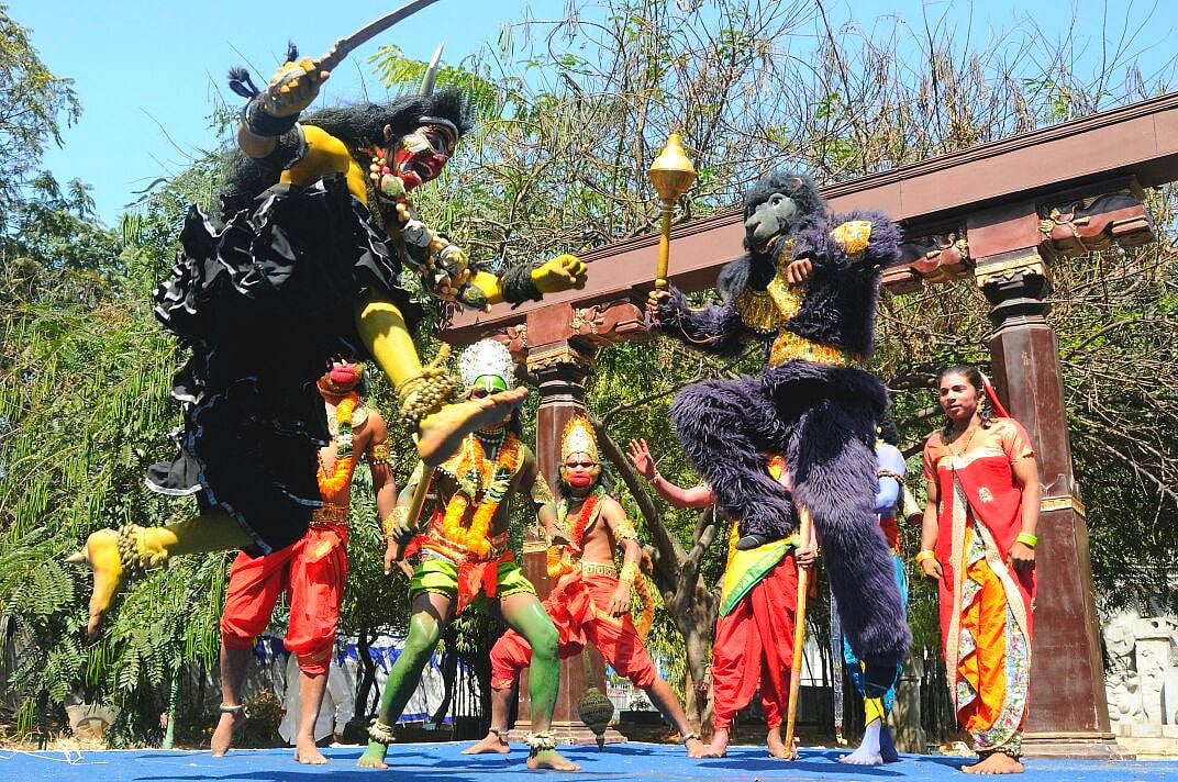 Hagalu Vesha: How The Budaga Jangamas Of Hampi Keep Their Folk Art And ...