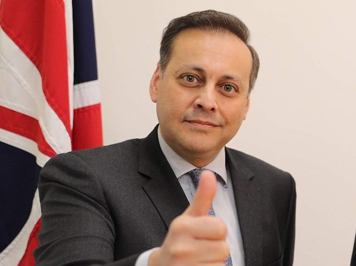 Imran Ahmad Khan Becomes World’s First Openly Gay Muslim MP As He Gets ...