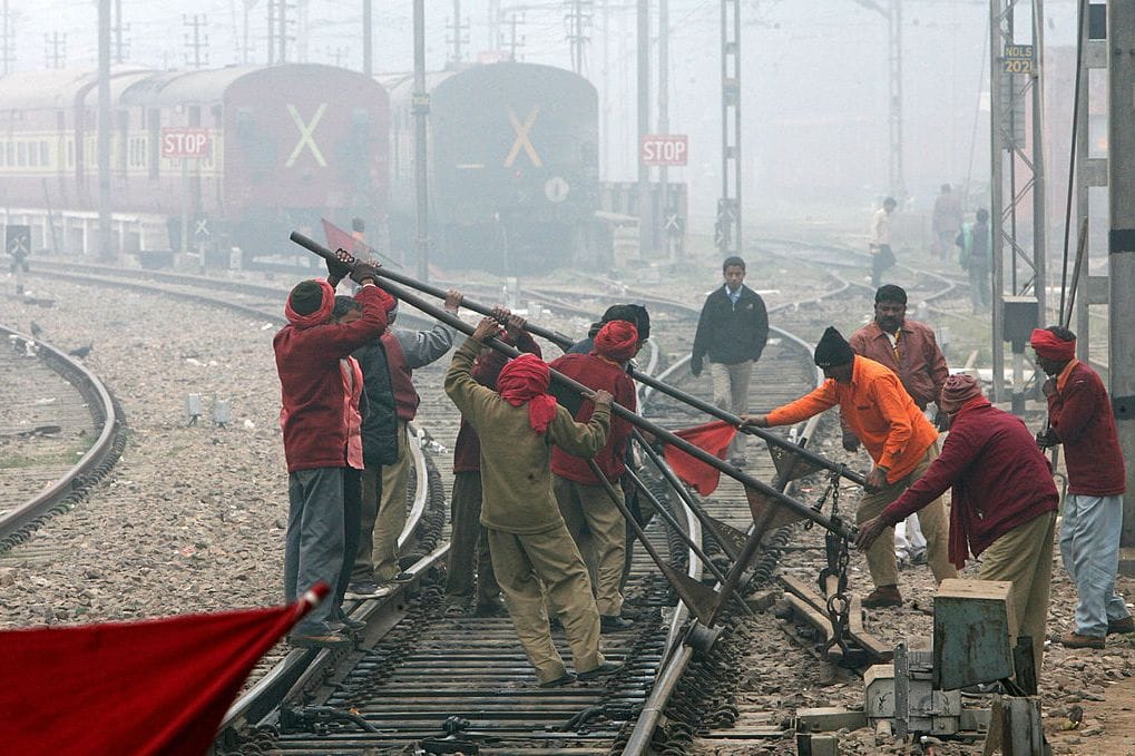 Indian Railways May Procure 11 Lakh Tonnes Of Steel For Massive Track ...