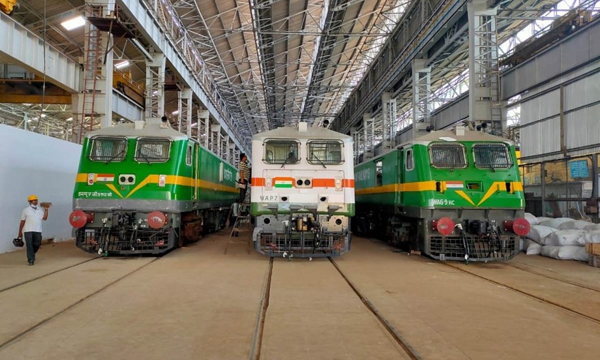 Indian Railways' Chittaranjan Locomotive Works Builds 250 Locomotives ...