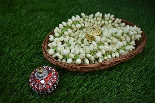 Tamil Nadu: Madurai Malli Flowers Exported To USA And UAE, To Be Used ...