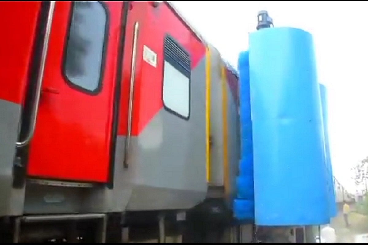Indian Railways Installs First 'Automatic Coach Washing Plant' In MP ...