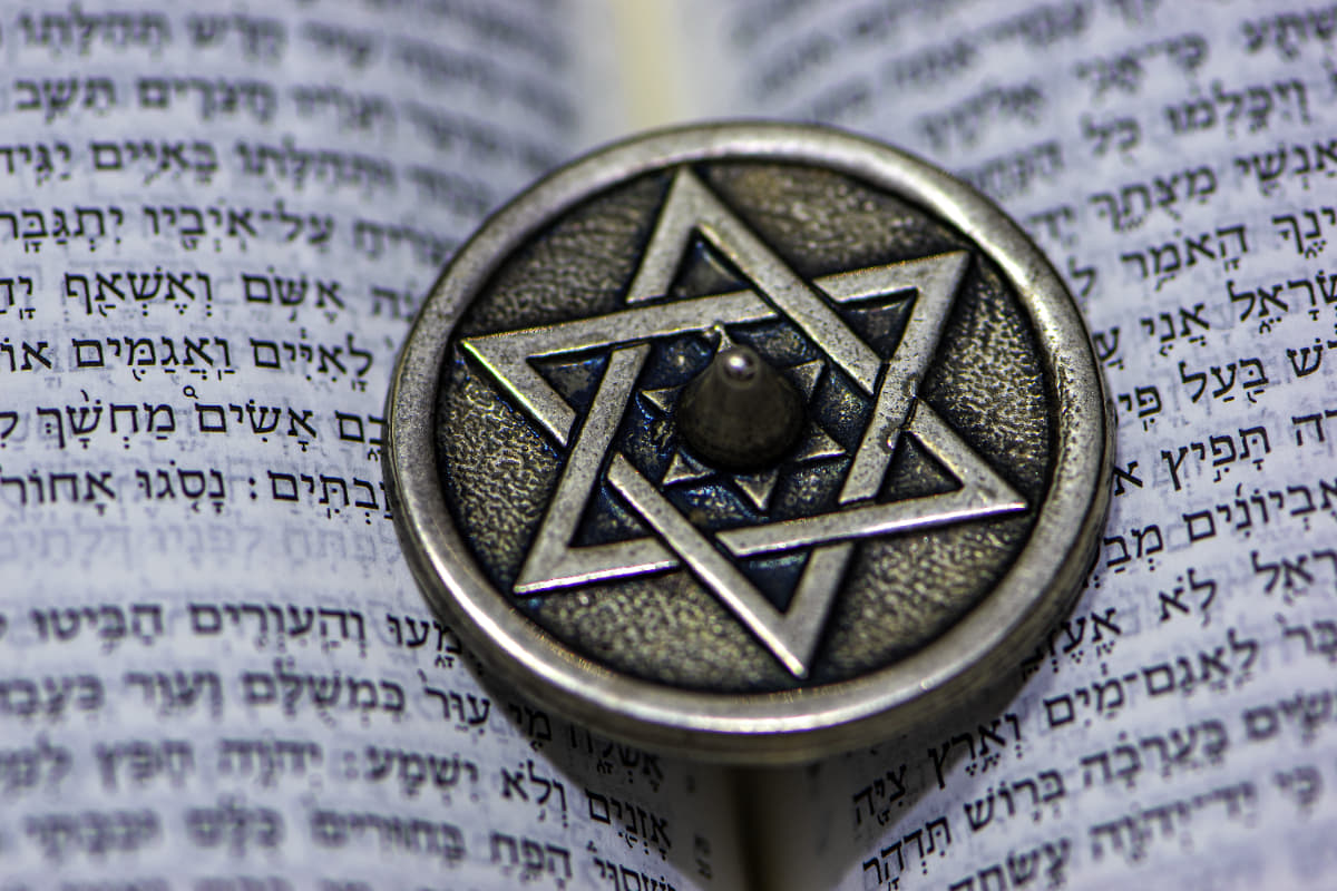 Jewish Goddess, Hindu Symbolism