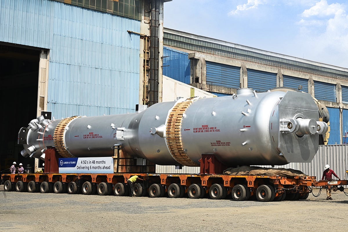 L&T Dispatches Steam Generator For 700 MWe Reactors To Be Set Up At ...