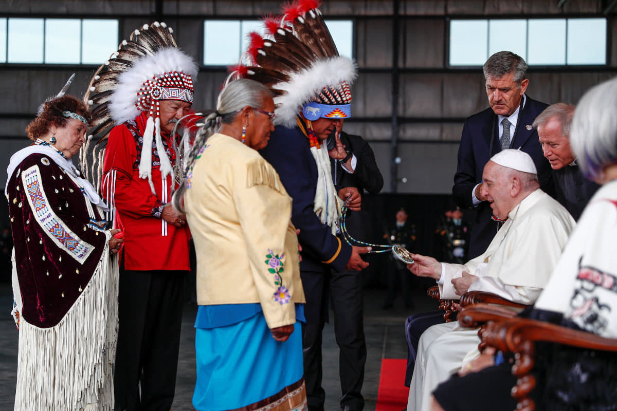 Why Is Canada Saying That The Pope's Apology To The Indigenous People ...