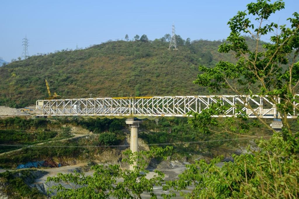 Rishikesh To Karnaprayag: Indian Railways Building 17 Tunnels And 35 ...