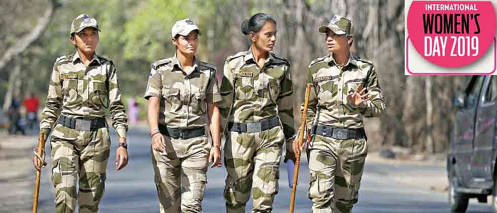 Female guards at SPPU make the girls feel safer