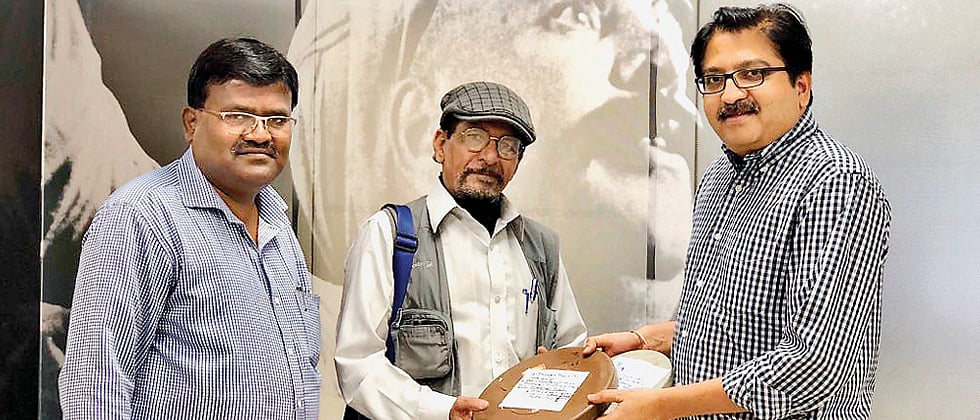 NFAI gets prints of rare documentary on Mumbai textile workers’ strike