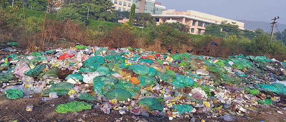 PMC, PMRDA pass the buck for garbage spot at Hinjawadi