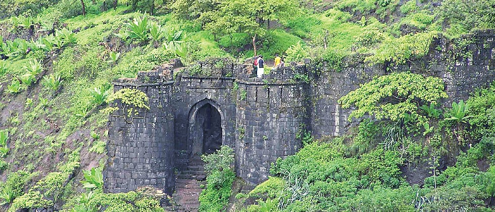 Raigad Fort will soon be international tourist spot