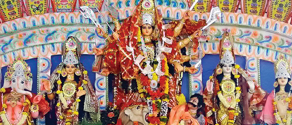 Maithils from Bihar keep tradition of Durga Puja alive