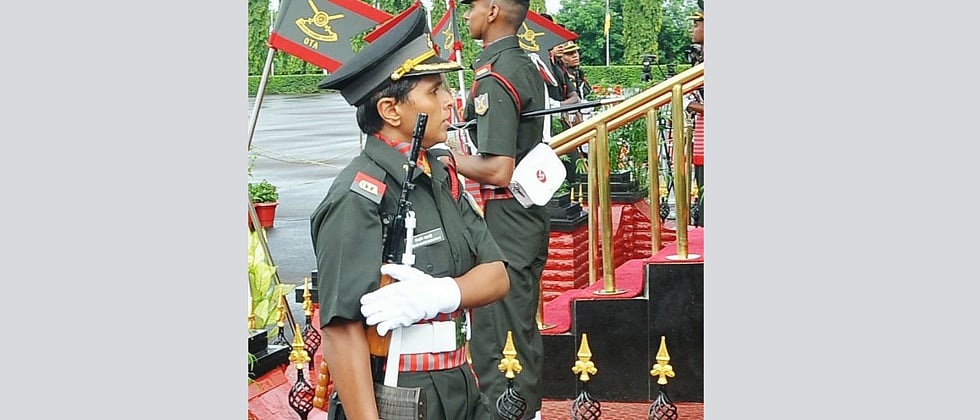 Maharashtra hero's widow joins Indian Army
