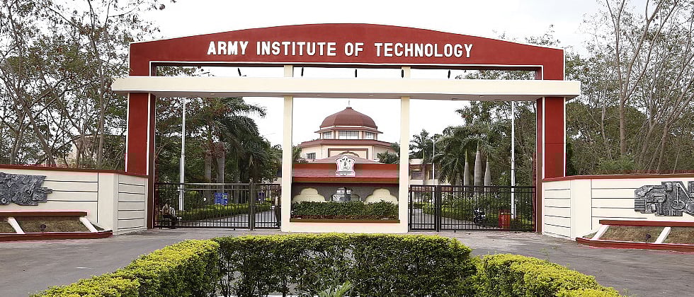 280 students graduate from the AIT