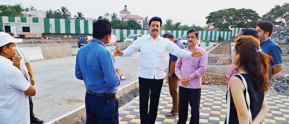 Shirole visits Pune airport, checks progress of works