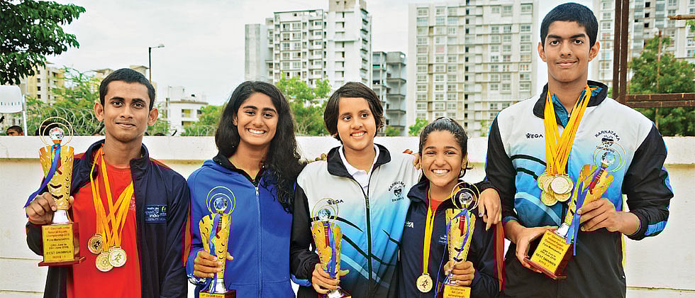 Karnataka wins overall title, Sri Hari best swimmer