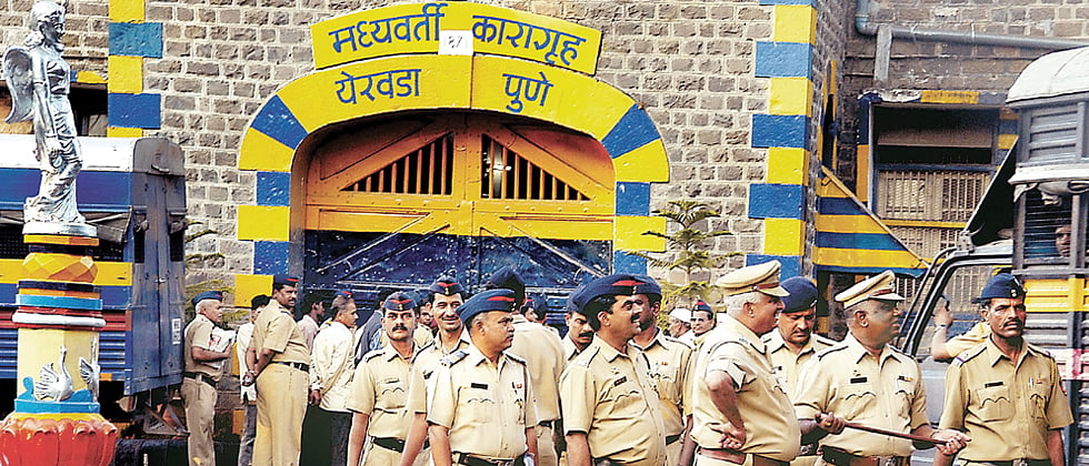 Government to build more barracks in Yerwada Jail
