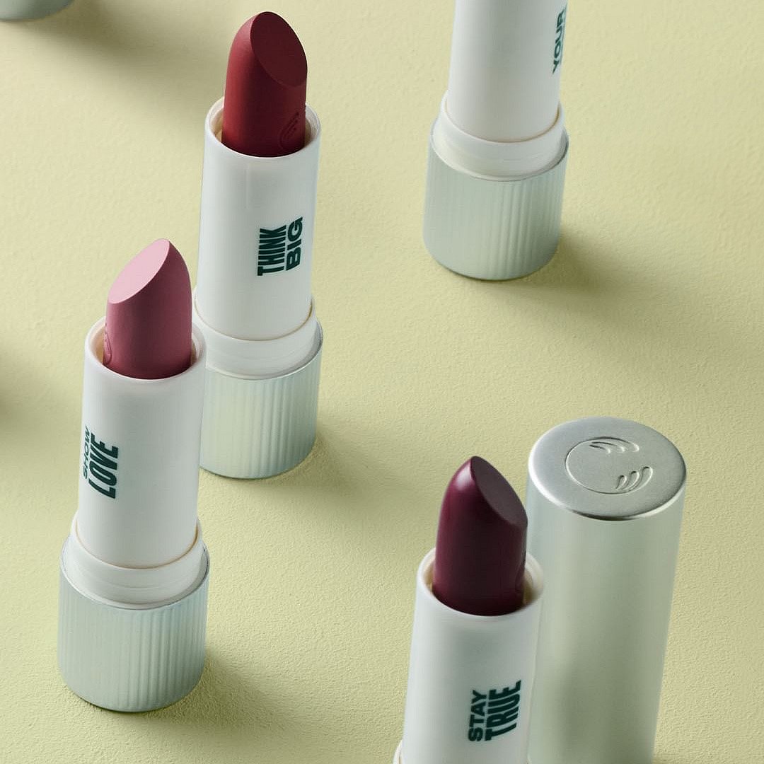 Best Organic Lipstick Brands in India | The Established
