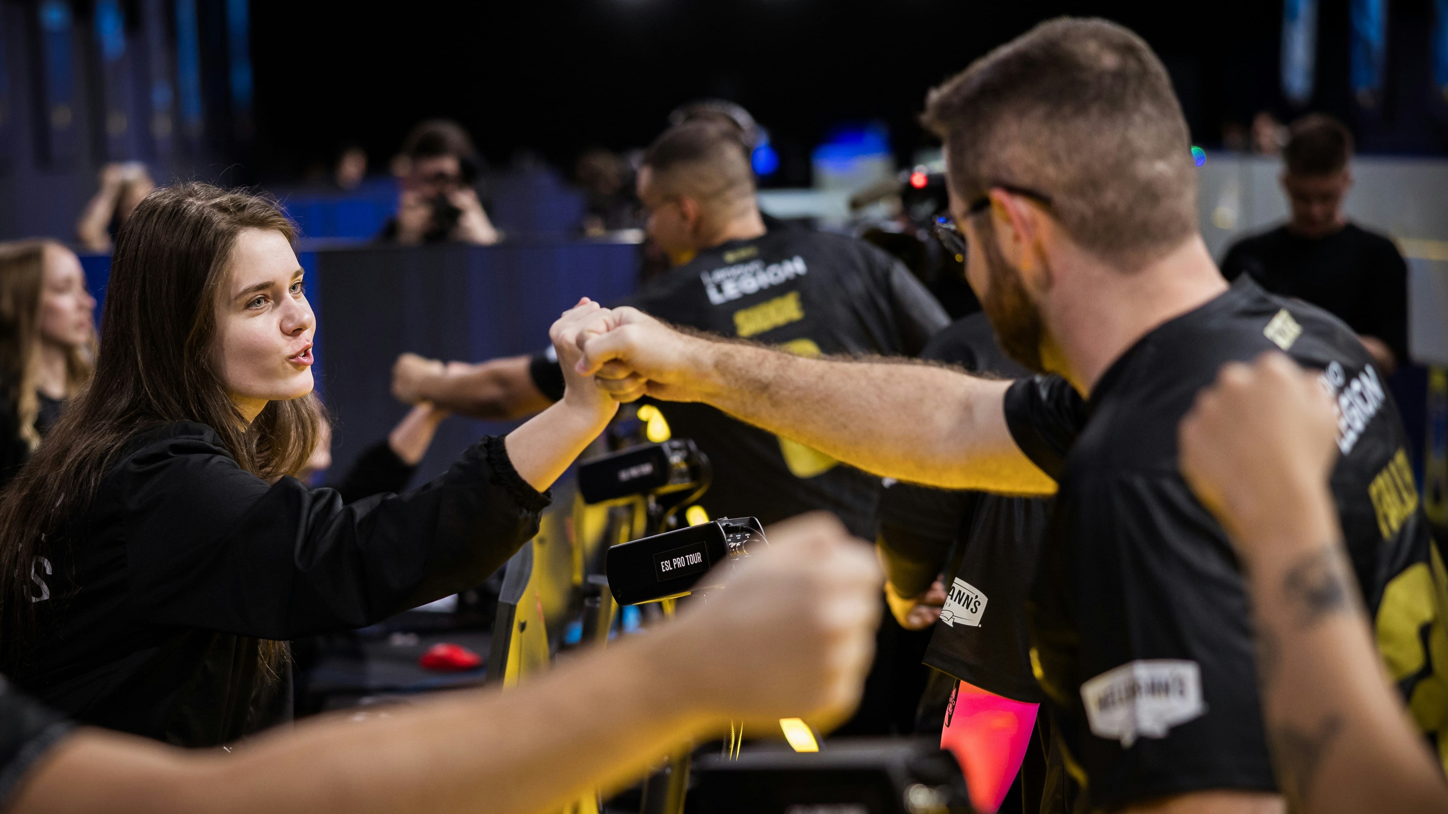 Qual a importância de um time inclusivo em campeonatos tier 1?